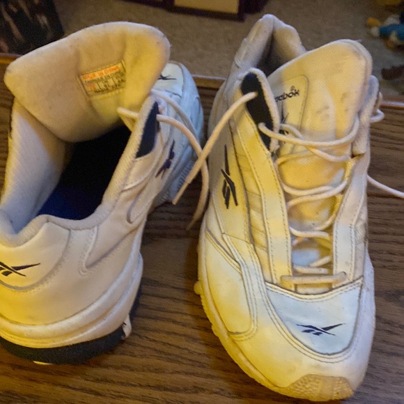 Reebok | Shoes | Mens Size 2 Reebok Sneakers | Poshmark